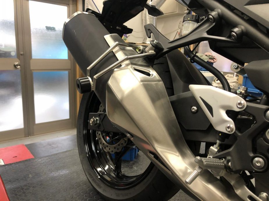 Kawasaki Z400 2019 Rear Slider Protection Kit