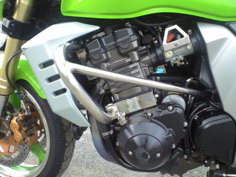 Kawasaki Z1000 First Gen SSB 2003-2007 Crash Guard kit